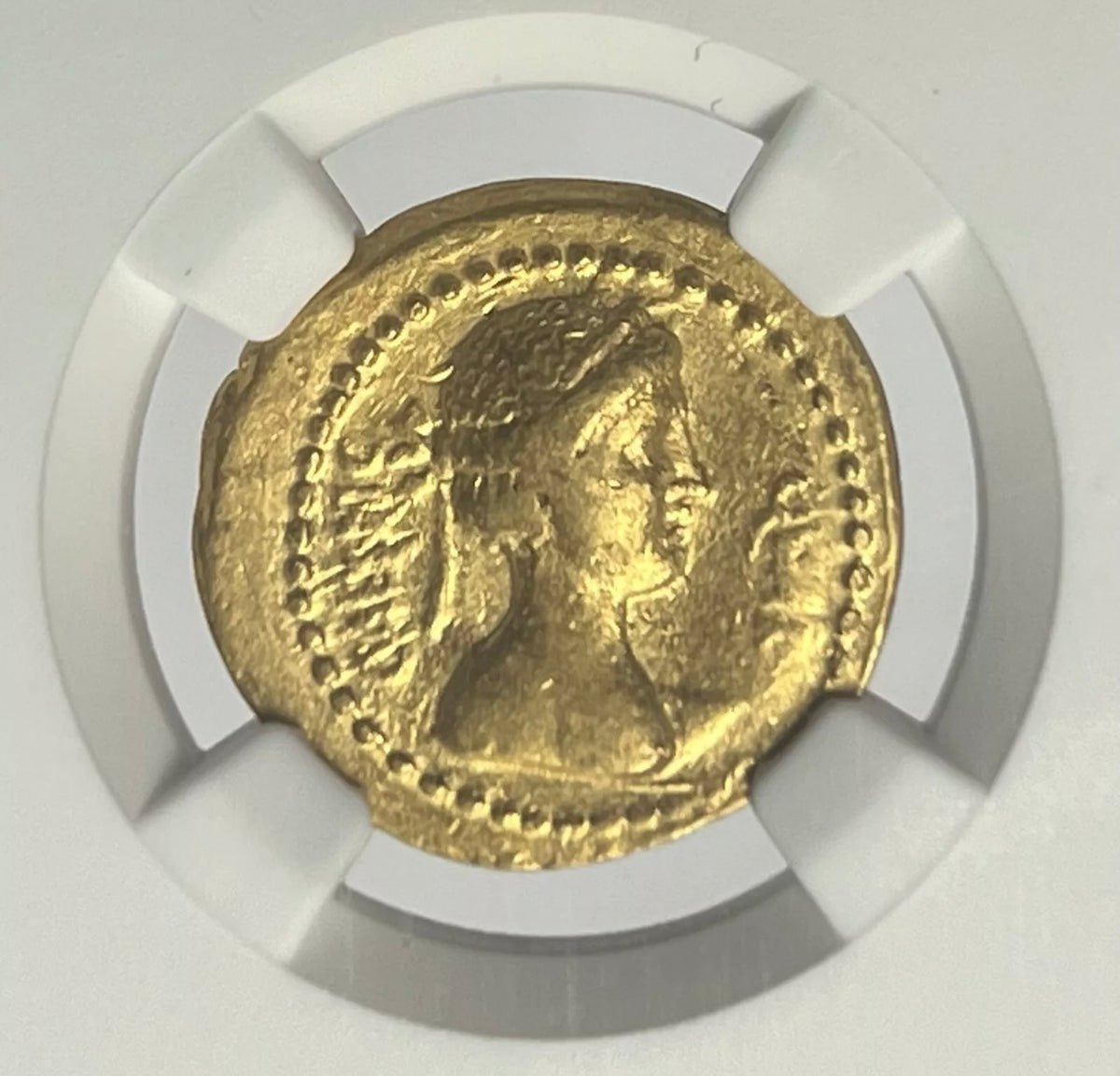 Rare Julius Caesar Dictator 44 BC Gold Bust Of Venus aureus NGC CHVF ...